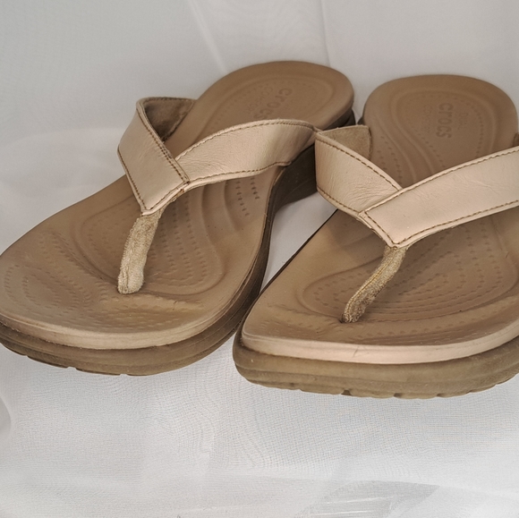 CROCS | Shoes | Crocs Womens Sandals In Brown Size 8 | Poshmark